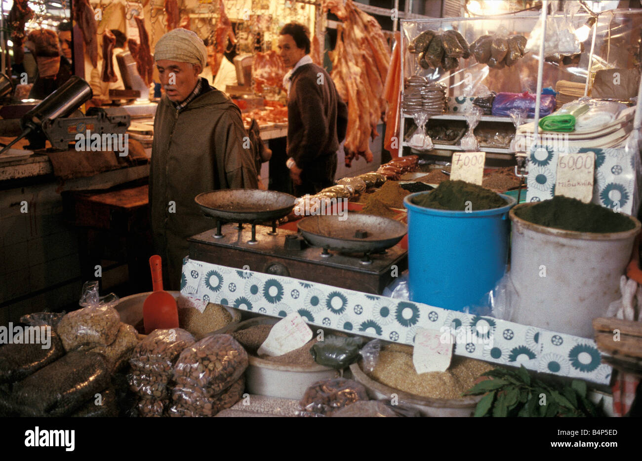 Algeria Market Food High Resolution Stock Photography and Images - Alamy