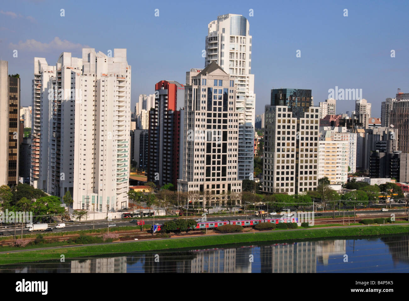 Marginal pinheiros hi-res stock photography and images - Alamy