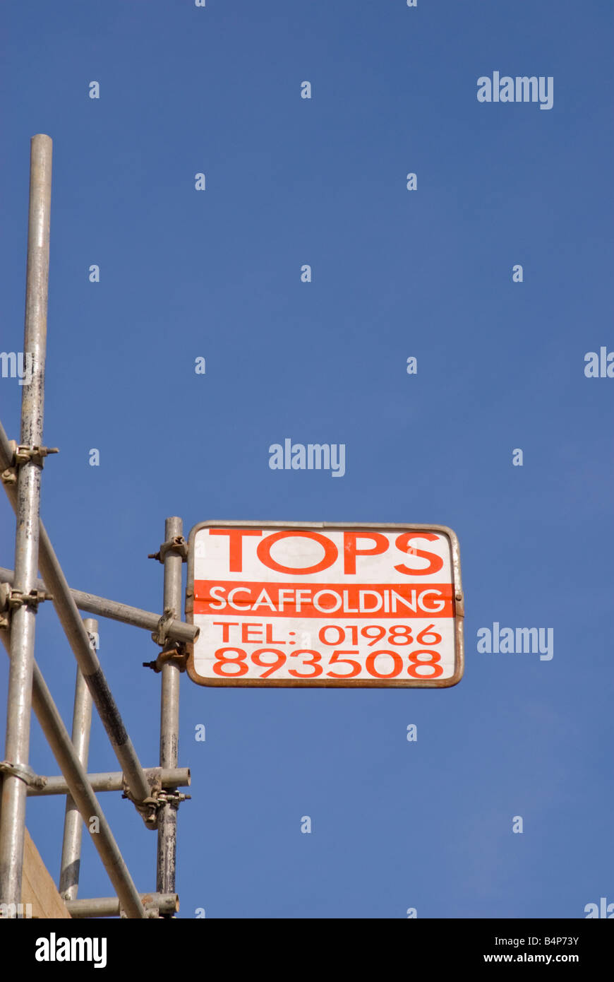 Sign scaffold tower hi-res stock photography and images - Alamy