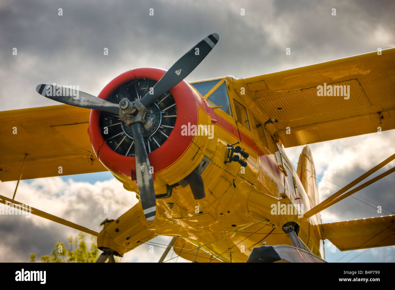 Aircraft pictures hi-res stock photography and images - Alamy