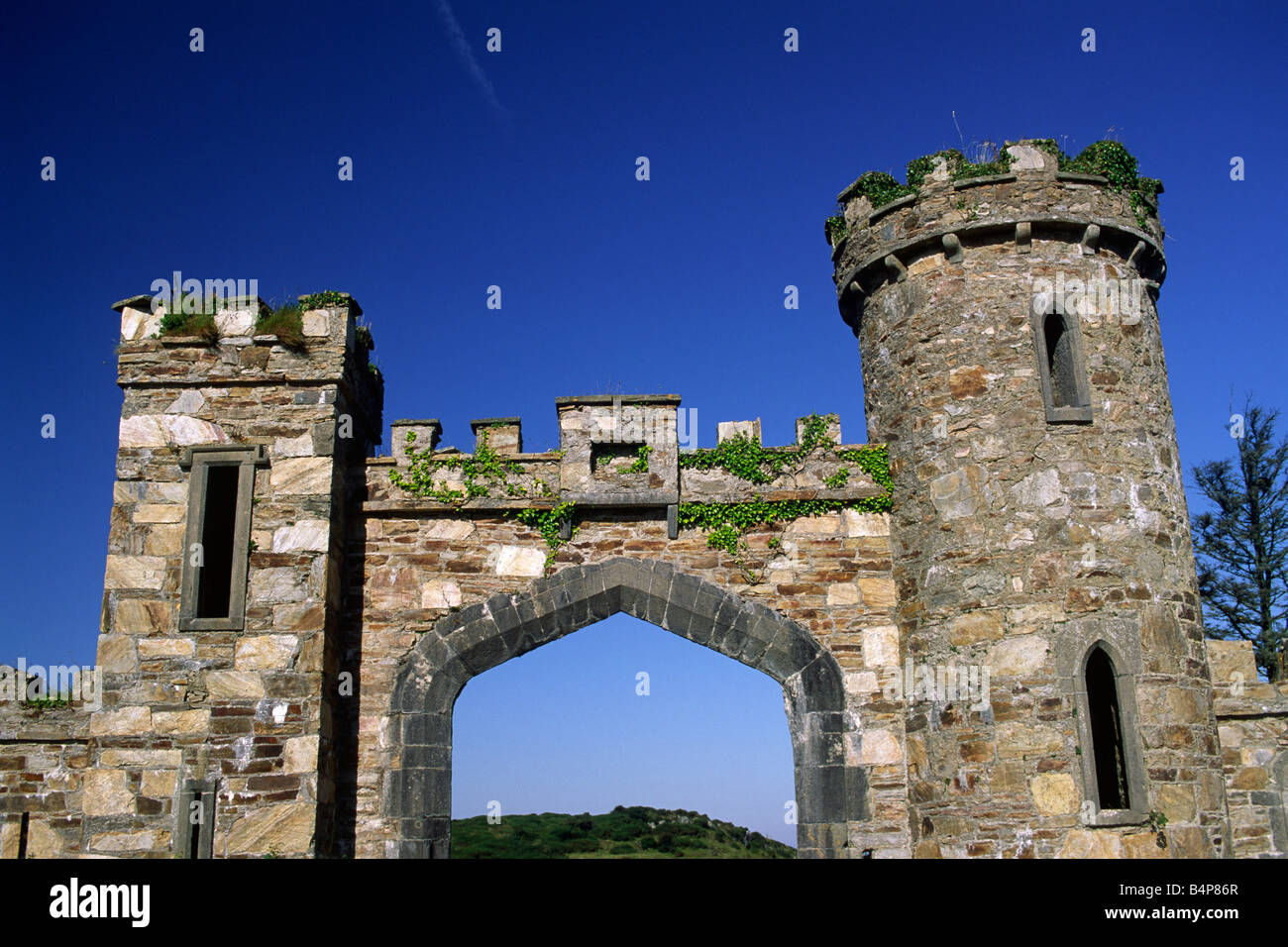 ireland, county galway, connemara, clifden, castle gate Stock Photo - Alamy