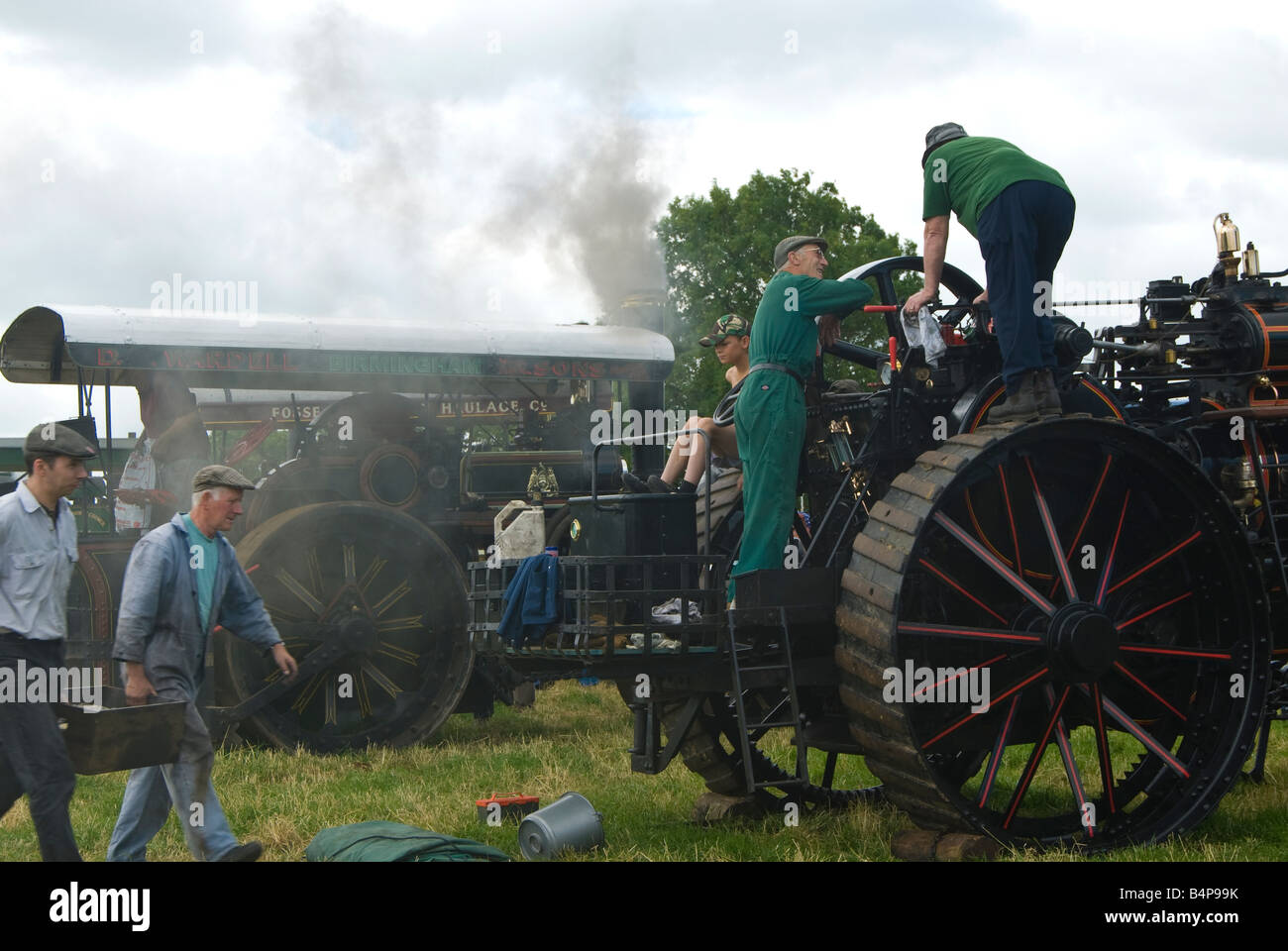 Steam engine tools hi-res stock photography and images - Alamy