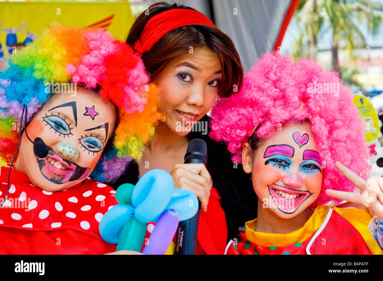 Red bull girls hi-res stock photography and images - Alamy