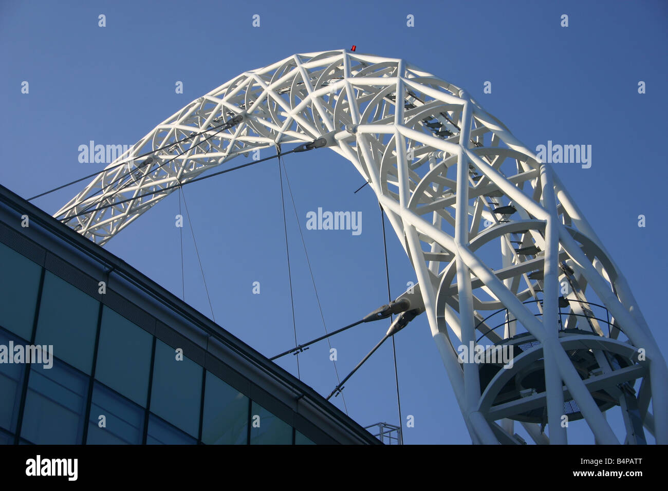 Closeup of new Wembley stadium arch Stock Photo - Alamy