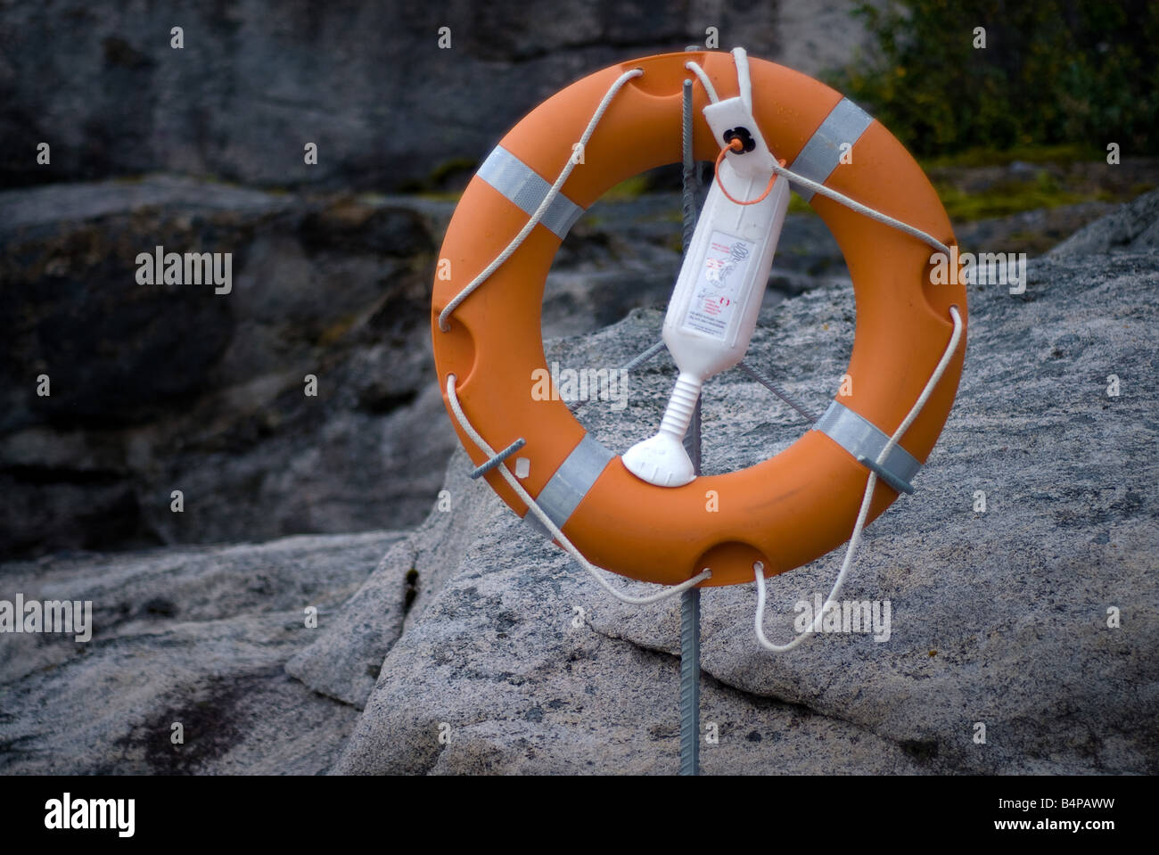 Life ring ship hi-res stock photography and images - Alamy