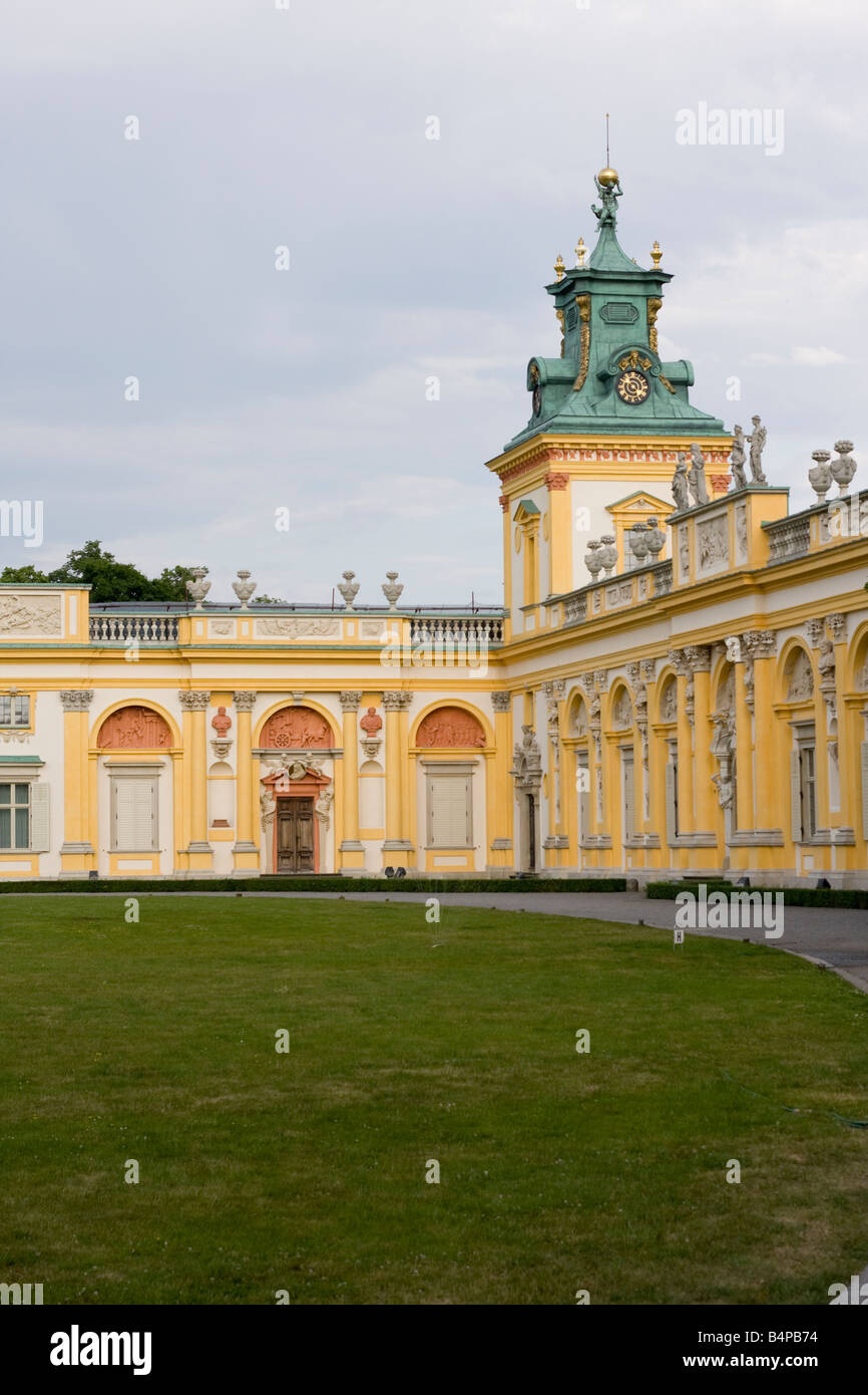 Beautiful baroque building hi-res stock photography and images - Alamy