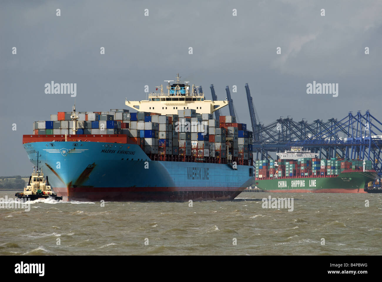 Maersk shipping line hi-res stock photography and images - Alamy