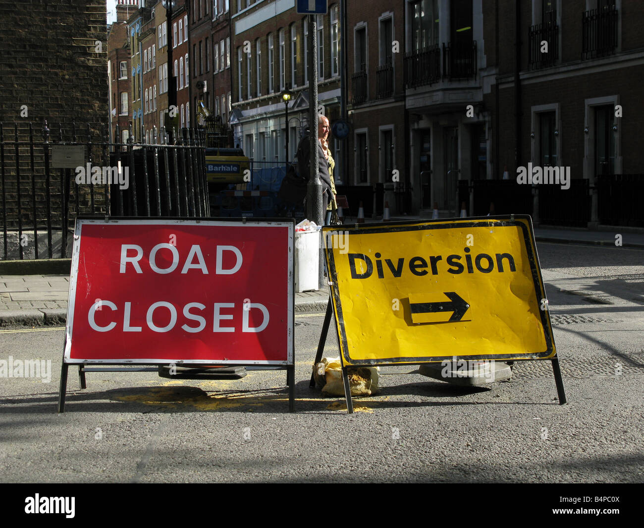 Diversion sign hi-res stock photography and images - Alamy Diversion sign hi-res stock photography and images - Alamy