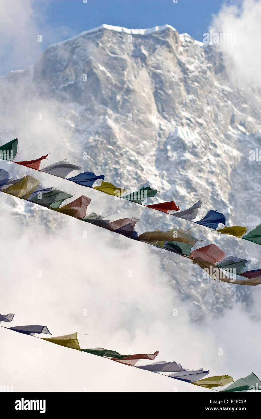 Prayer Flags and the Himal of the Solu Khumbu region of Nepal Stock ...