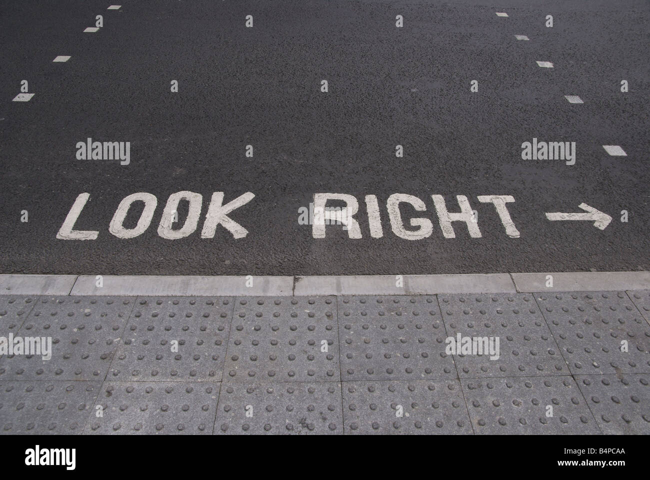 Look both way sign hi-res stock photography and images - Alamy
