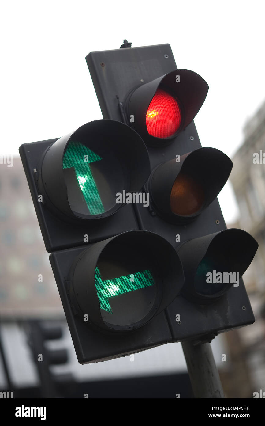 Traffic lights at a road junction in the United Kingdom Stock Photo - Alamy