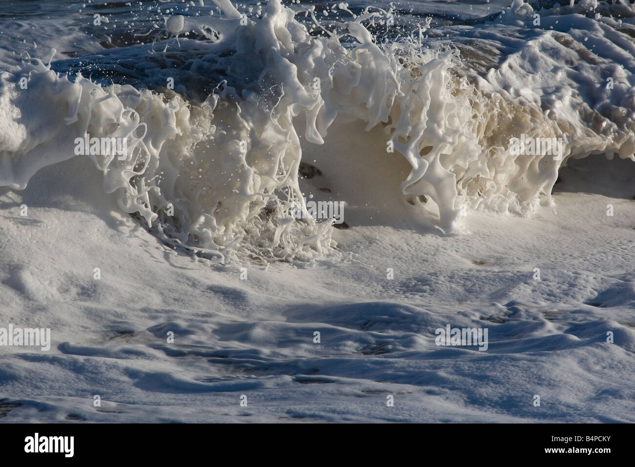 Whitecap waves hi-res stock photography and images - Alamy