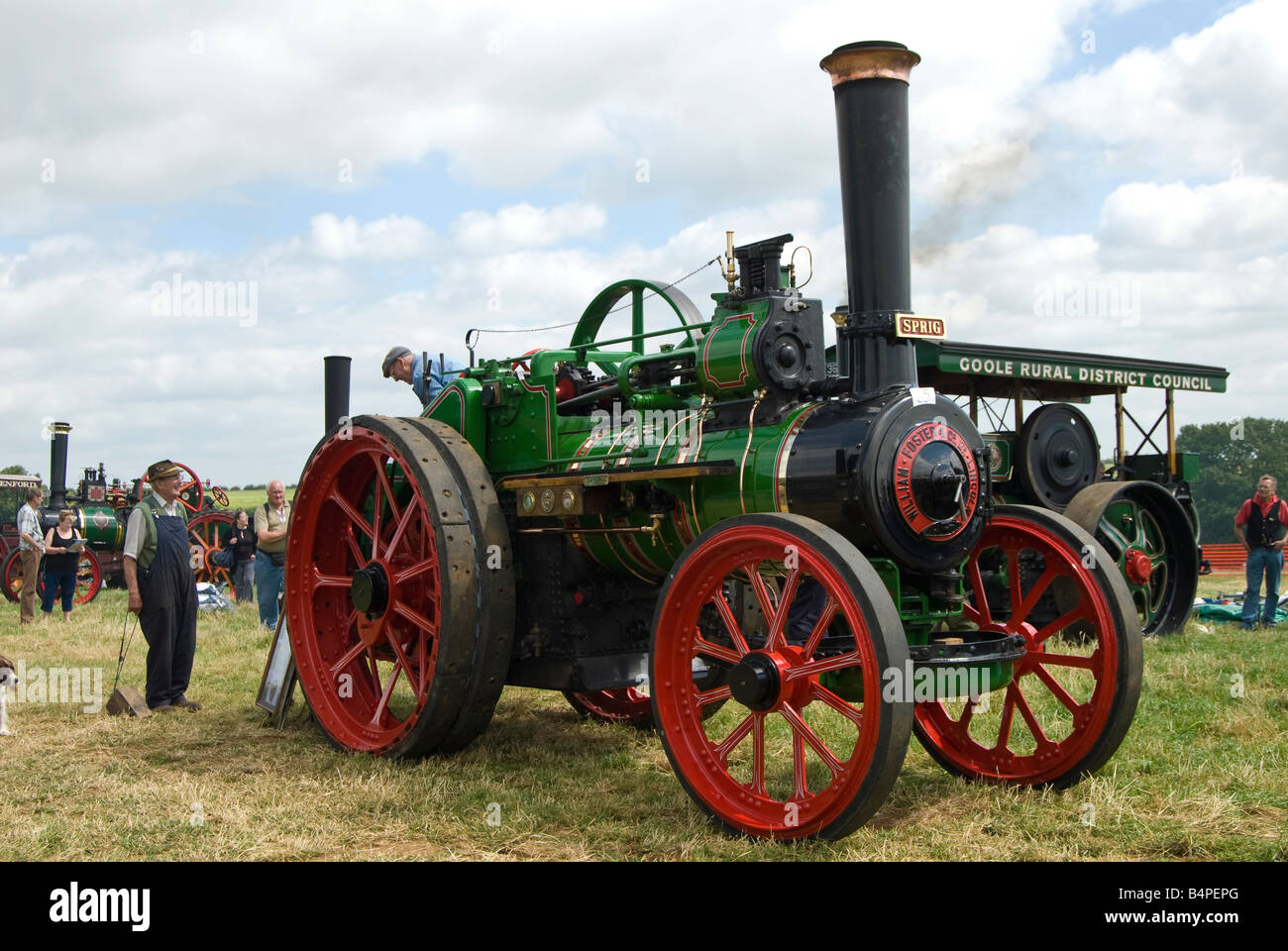 Foster traction engines hi-res stock photography and images - Alamy