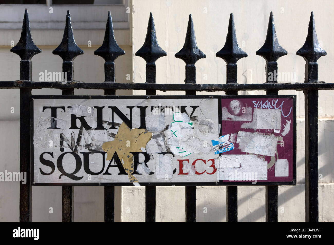 Trinity Square London EC3 Stock Photo - Alamy