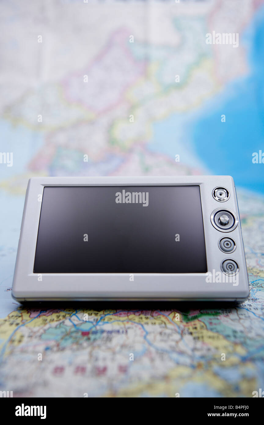 Map on i phone hi-res stock photography and images - Alamy