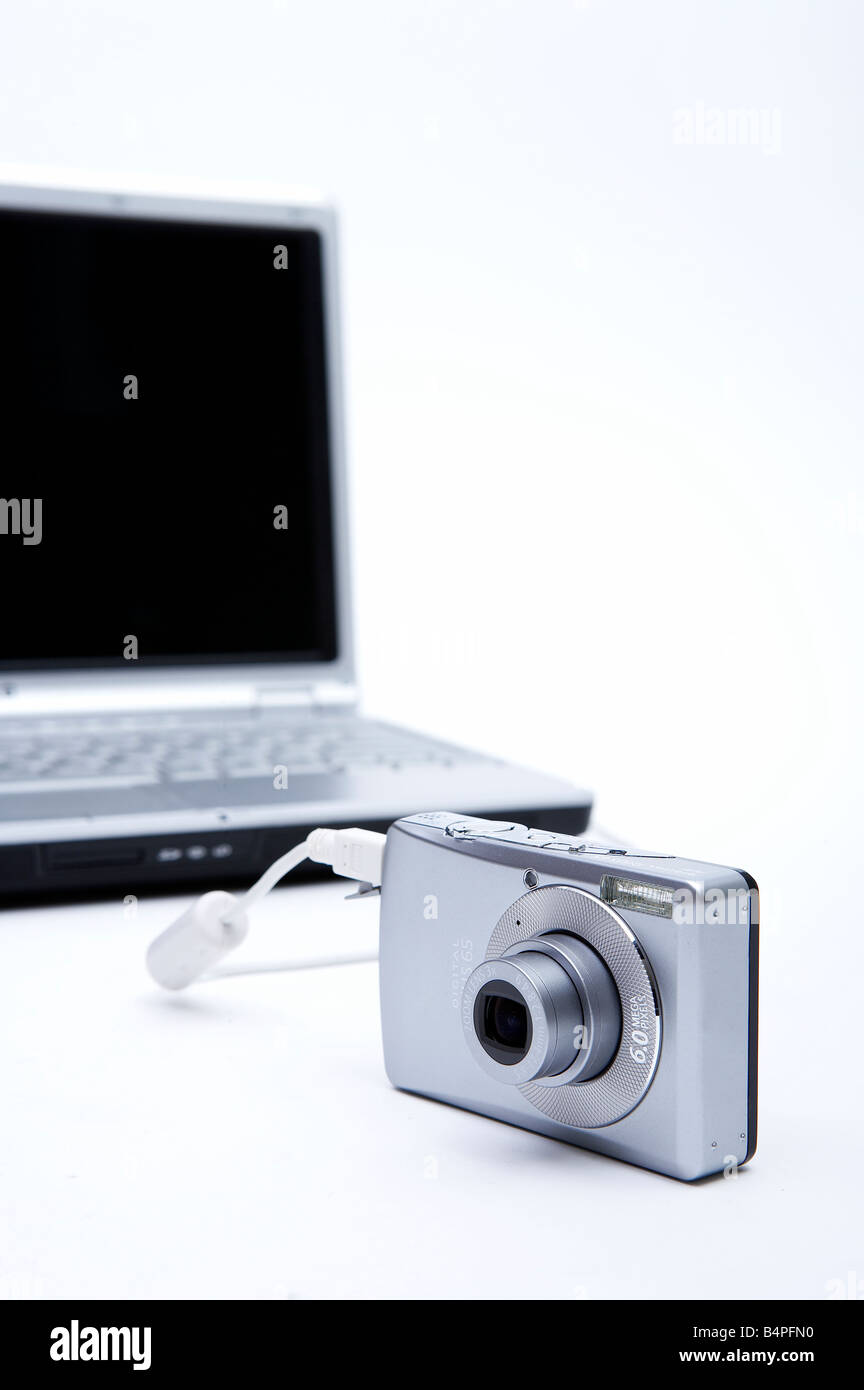 Laptop attached to monitor hi-res stock photography and images - Alamy