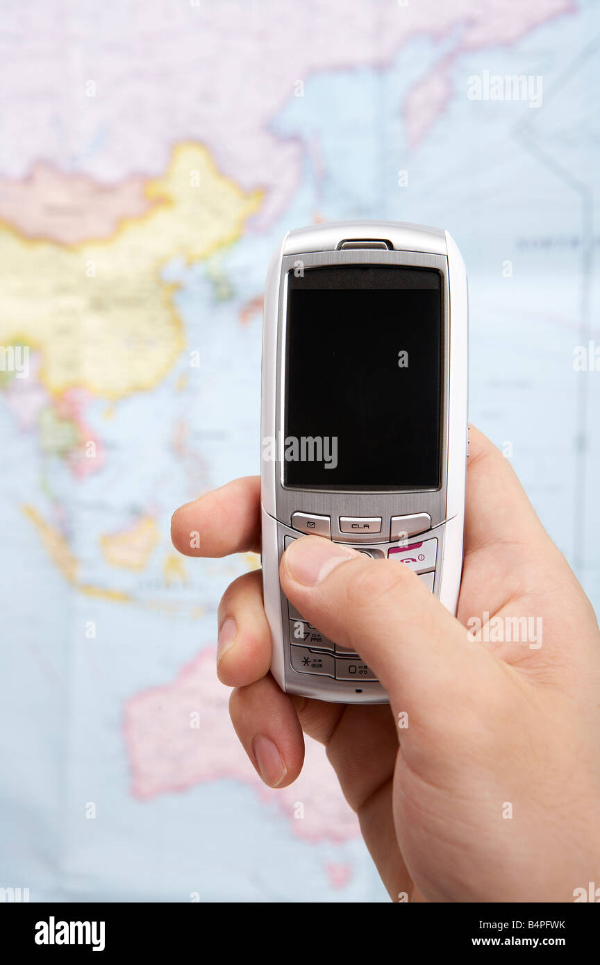 Person using paper map hi-res stock photography and images - Alamy