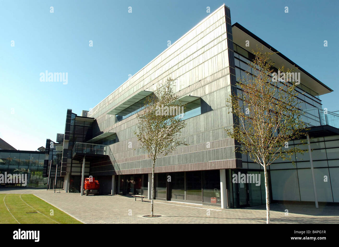 2000s building hi-res stock photography and images - Alamy