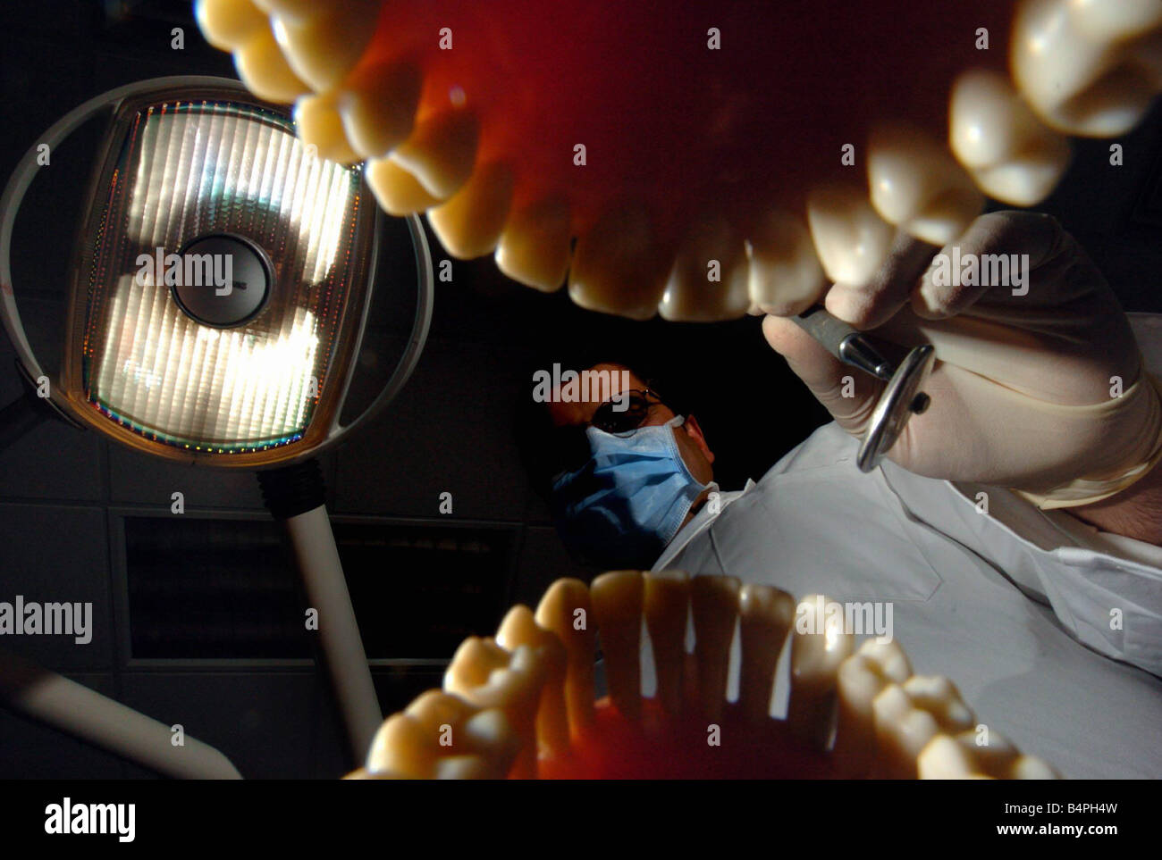 Dr Mohammad Nekoofar Endodontist Dentist 8th July 2005 Stock Photo - Alamy