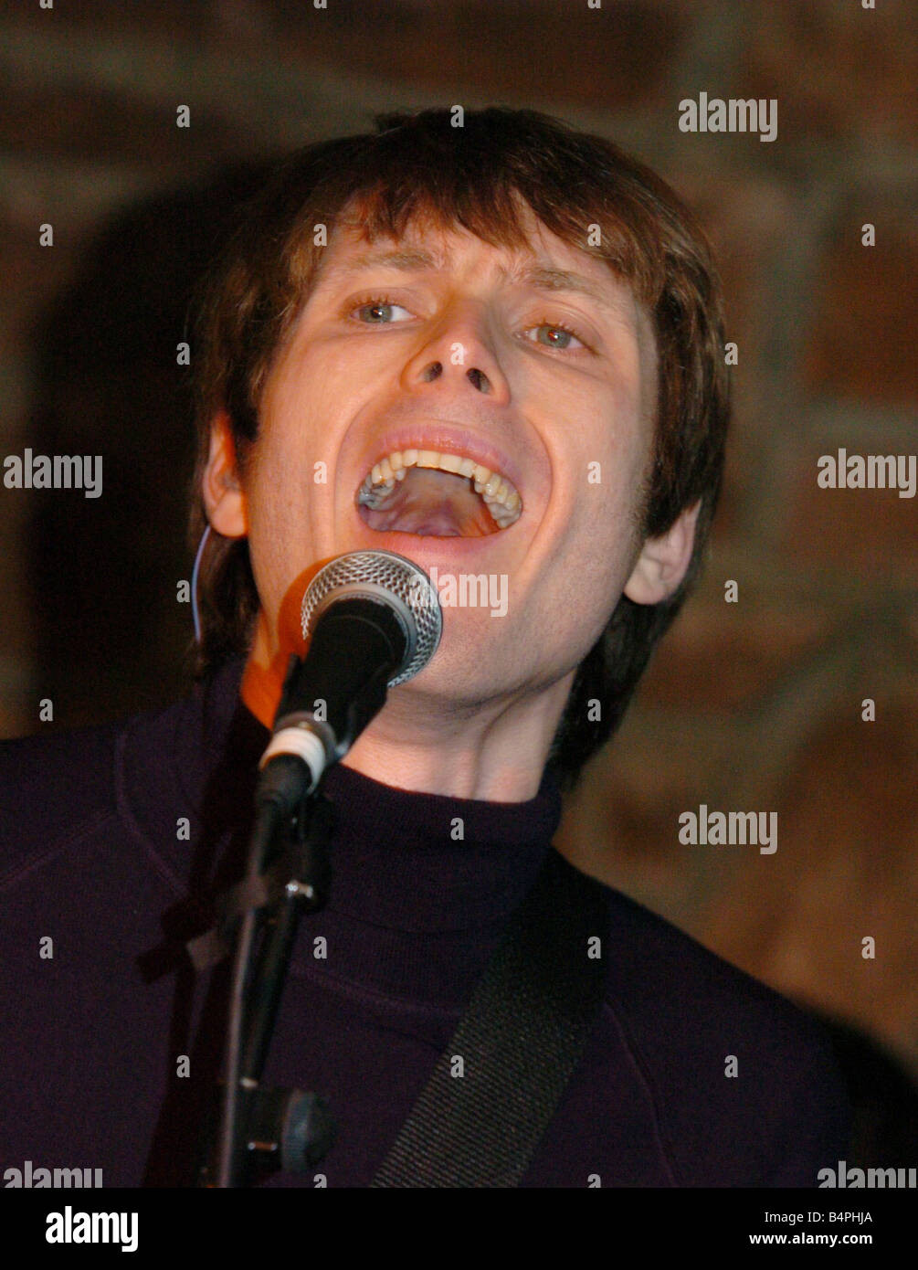 Franz Ferdinand group 2005 FRANZ FERDINAND PLAY STEREO EXCLUSIVE GIG IN ...