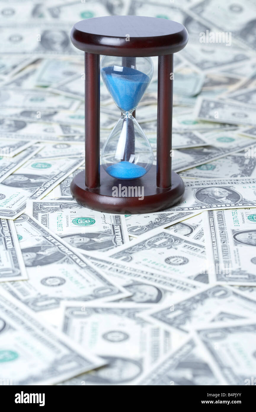 The vertical hour bill hi-res stock photography and images - Alamy