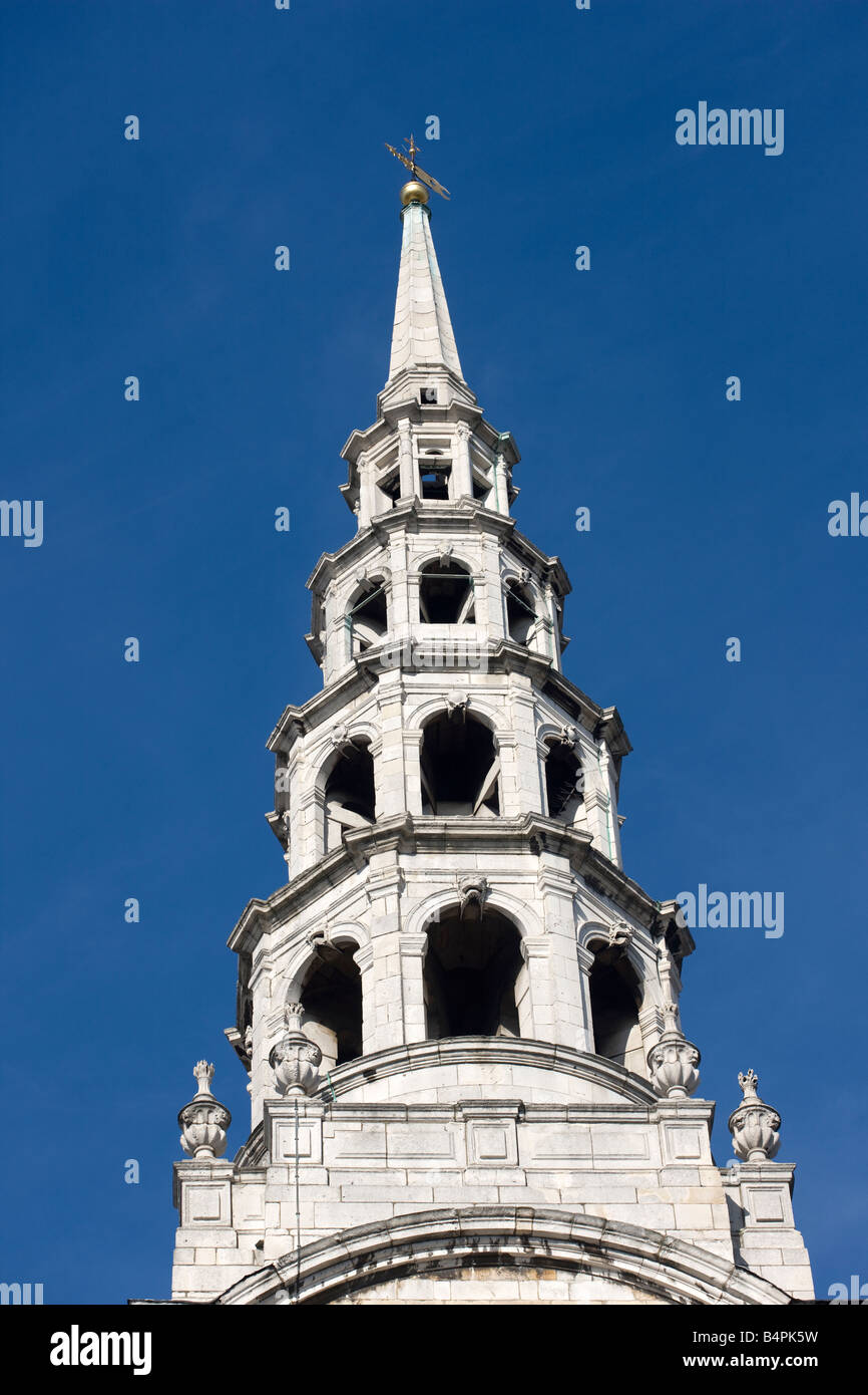 The Steeple of St Brides Church Fleet Street London Stock Photo - Alamy