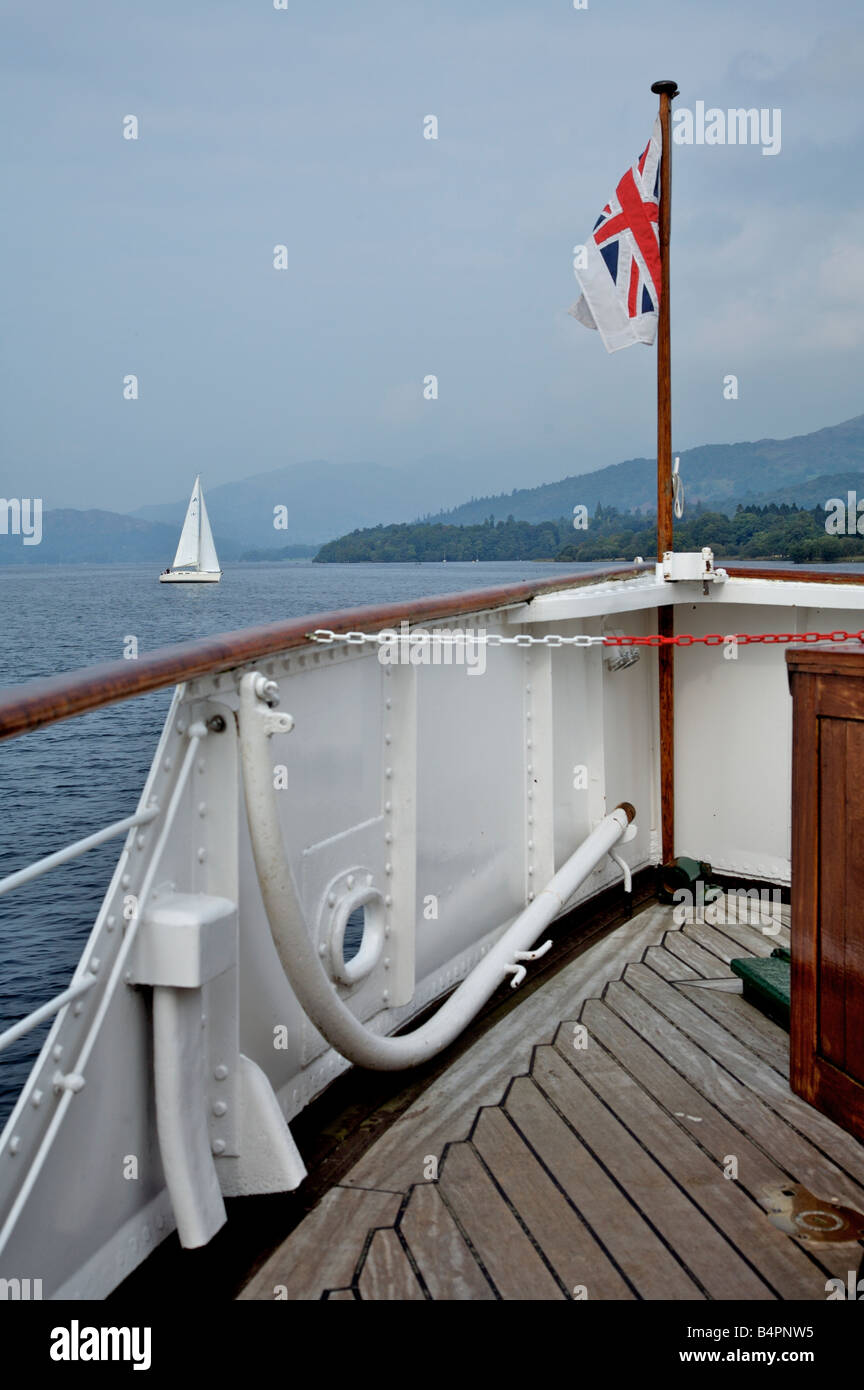 Yacht with british flag hi-res stock photography and images - Alamy