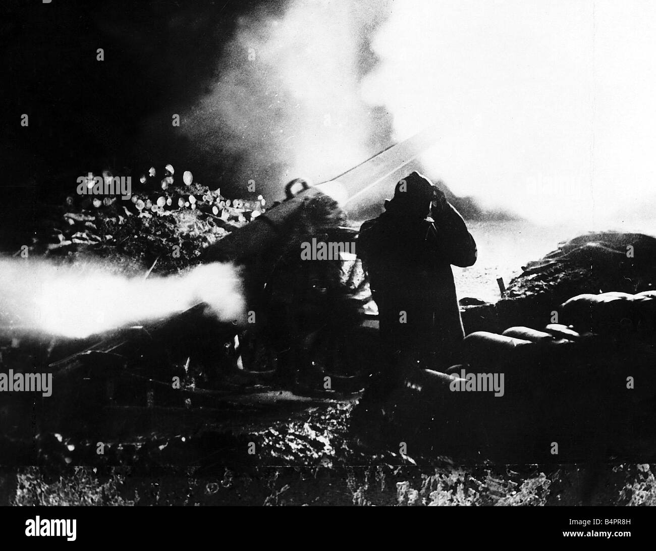 French guns hi-res stock photography and images - Alamy