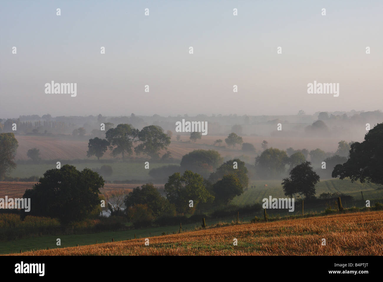 English rural scene hi-res stock photography and images - Alamy