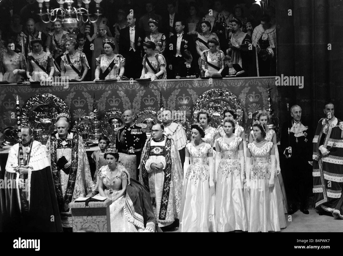 Queen Elizabeth during Coronation at Westminster Abbey June 1953 Stock ...