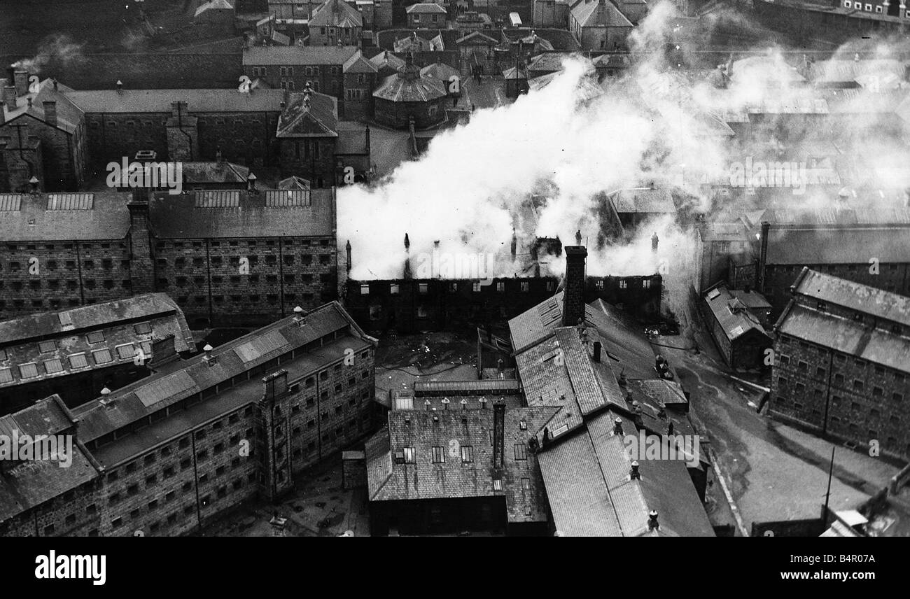 Dartmoor prison dartmoor prison Black and White Stock Photos & Images ...