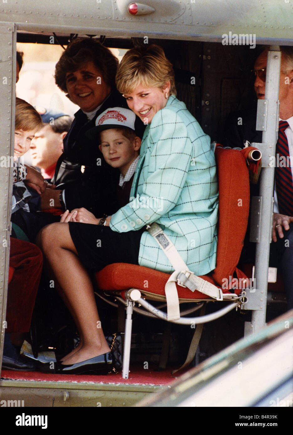 Princess Diana with Prince Harry and William board a Candian military ...
