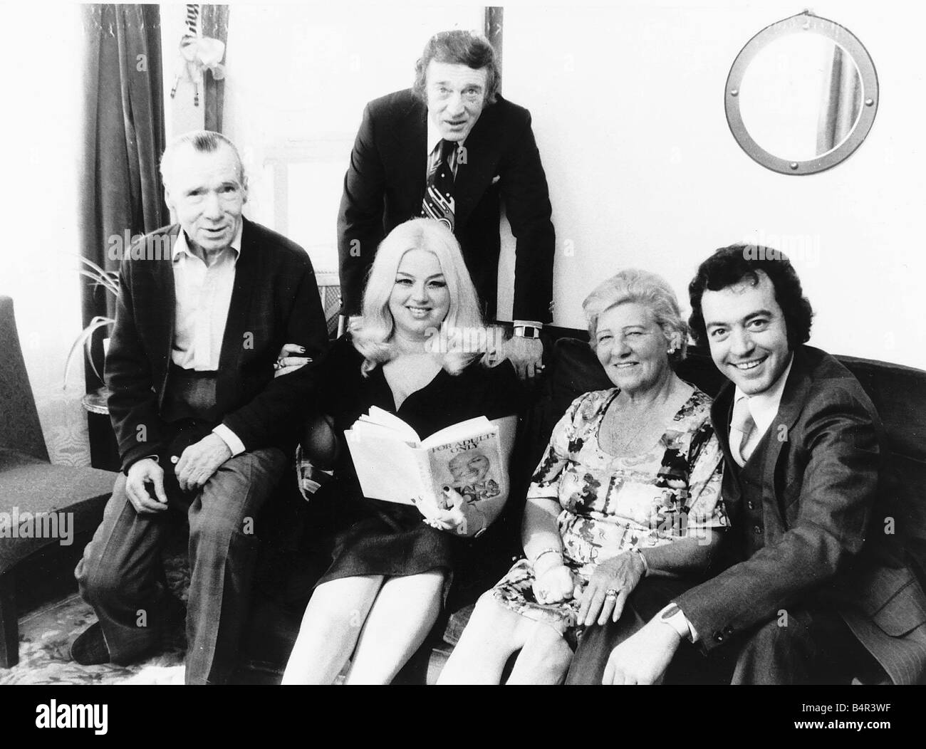 Crime Krays Brothers family with Diana Dors 1978 Stock Photo - Alamy