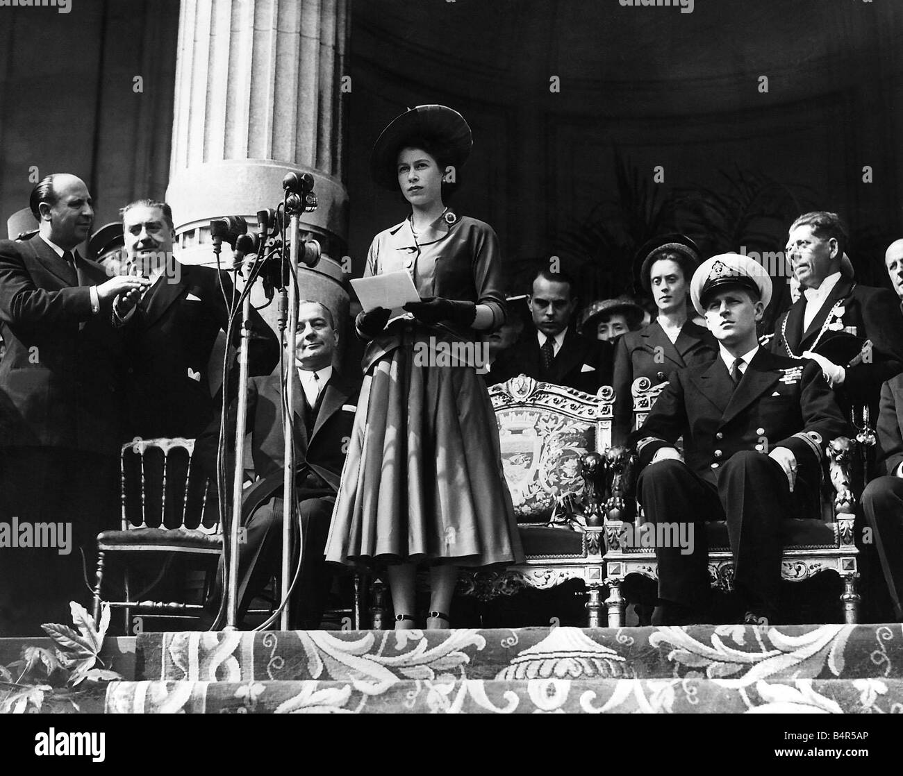 Public visits Black and White Stock Photos & Images - Alamy