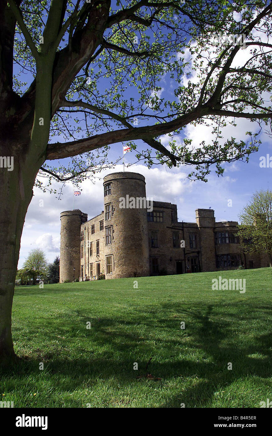 Walworth castle hi-res stock photography and images - Alamy