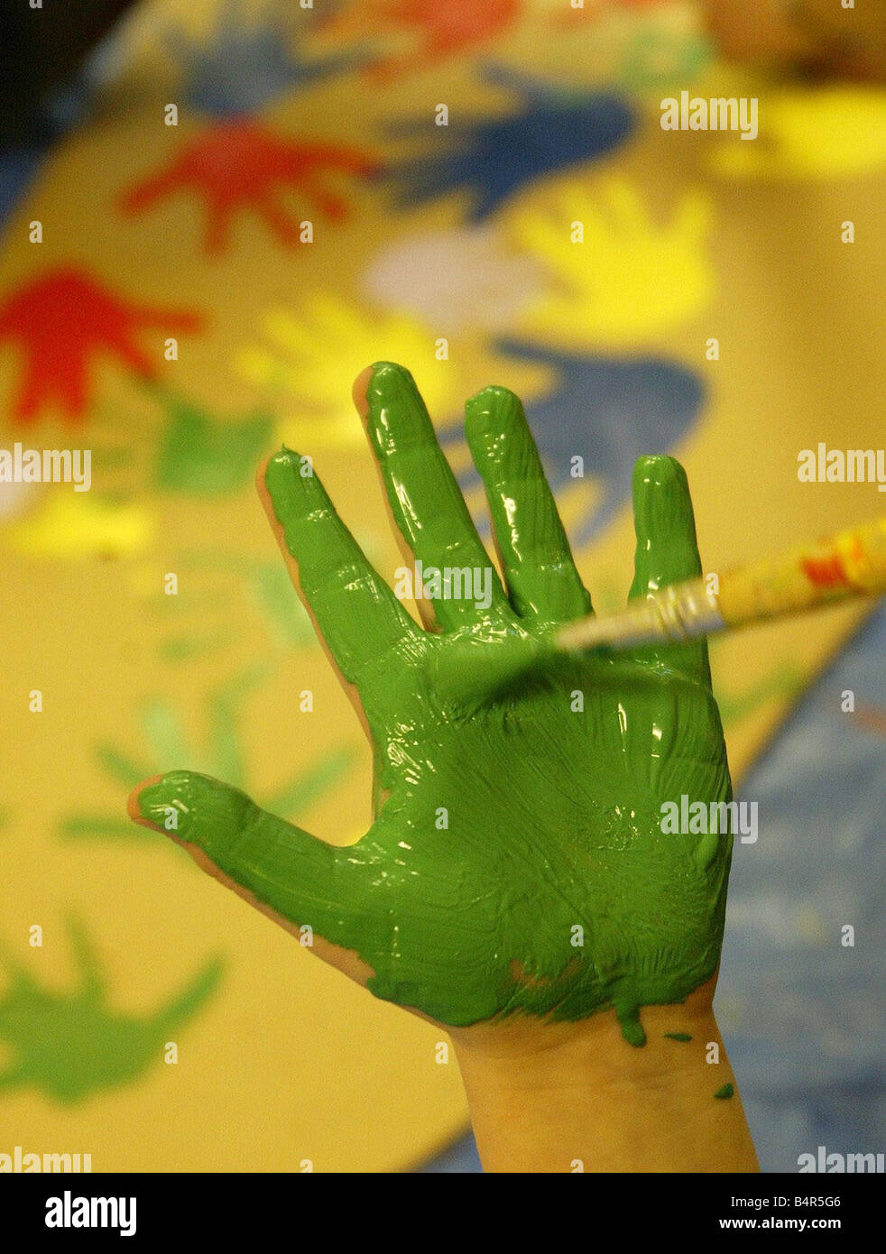 Hand child painting hi-res stock photography and images - Alamy