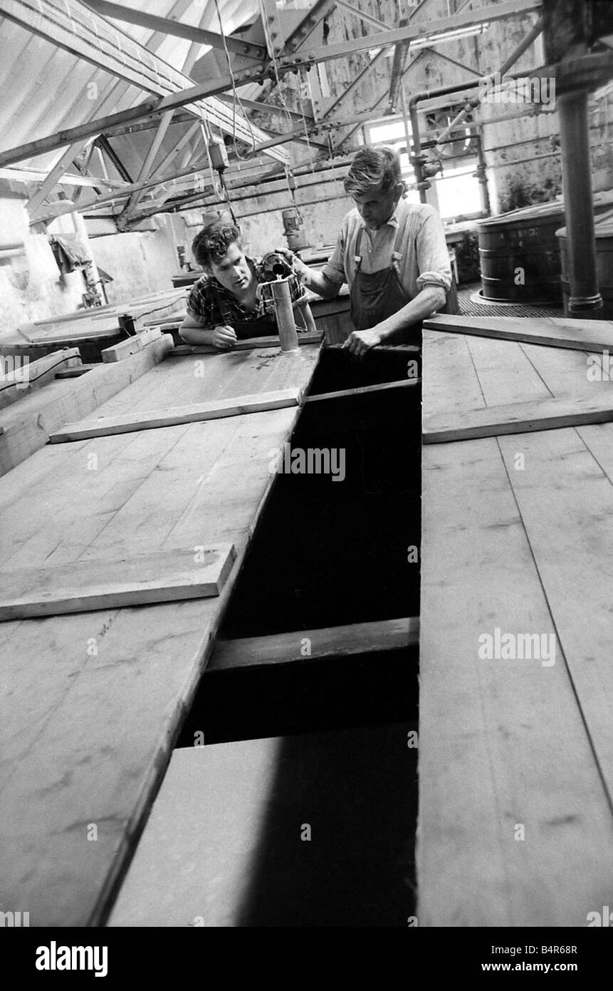 Mash tun whisky hi-res stock photography and images - Alamy