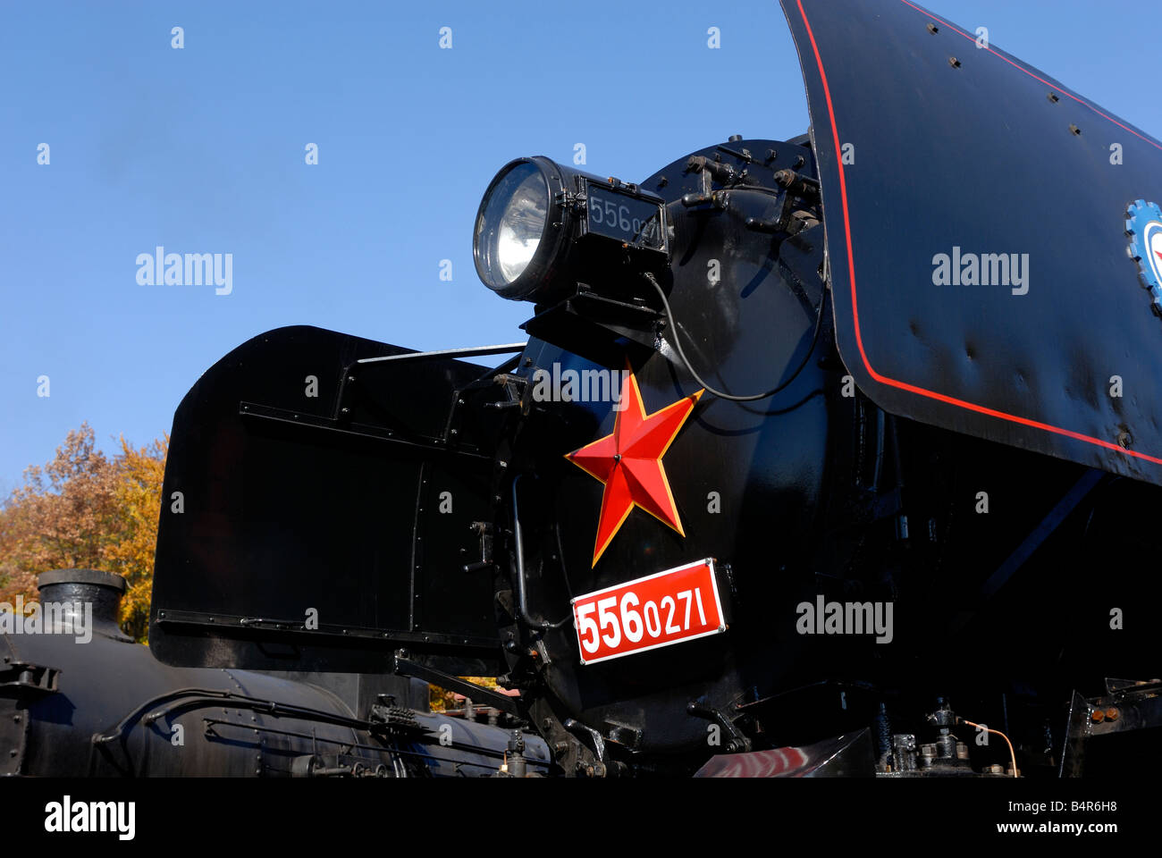 Steam locomotive engine soviet star hi-res stock photography and images ...