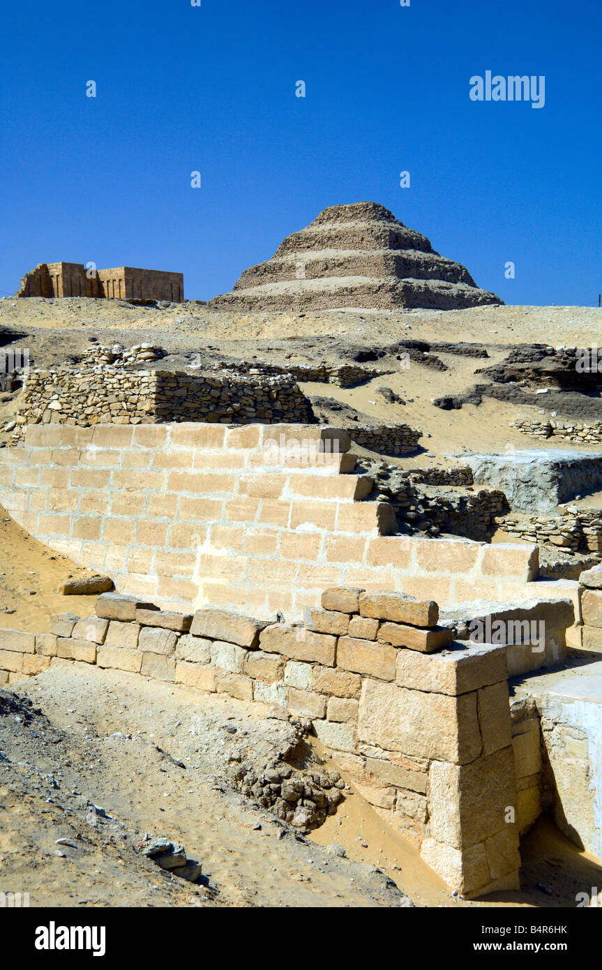 Stepped pyramid of sakkara hi-res stock photography and images - Alamy