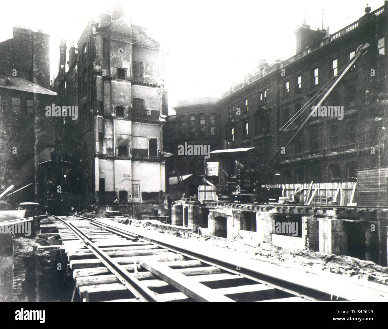 1920s construction hi-res stock photography and images - Alamy