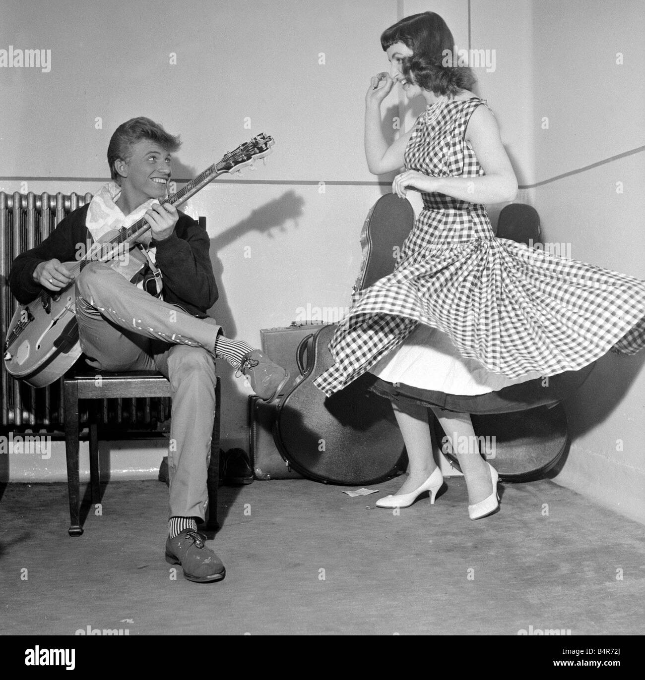 1950s rock and roll fashion hi-res stock photography and images - Alamy