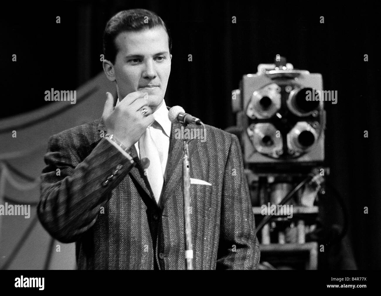 1950s Singers High Resolution Stock Photography and Images - Alamy