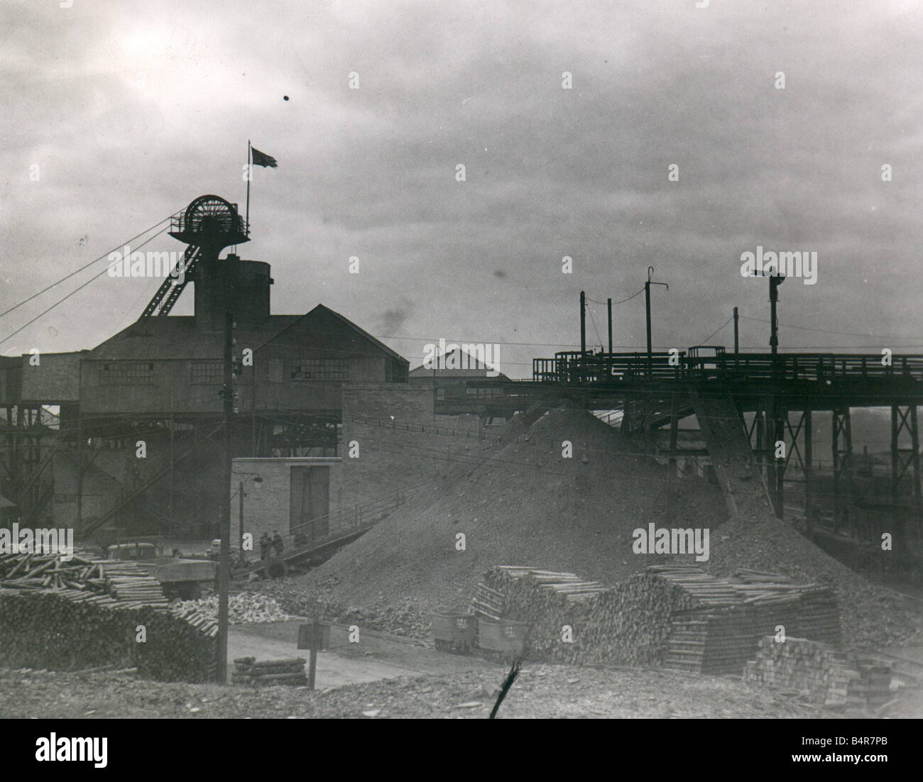 Harraton Colliery December 1946 Stock Photo - Alamy