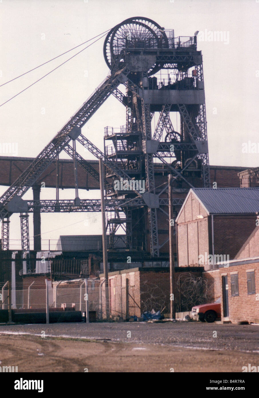 Shaft and gear at Vane Tempest Colliery Seaham Stock Photo - Alamy