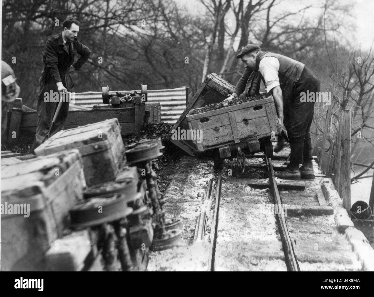 Coal mining 1940s hi-res stock photography and images - Alamy