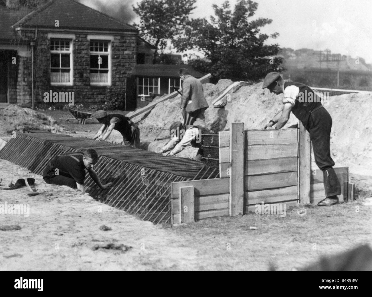 Shelter p Black and White Stock Photos & Images - Alamy
