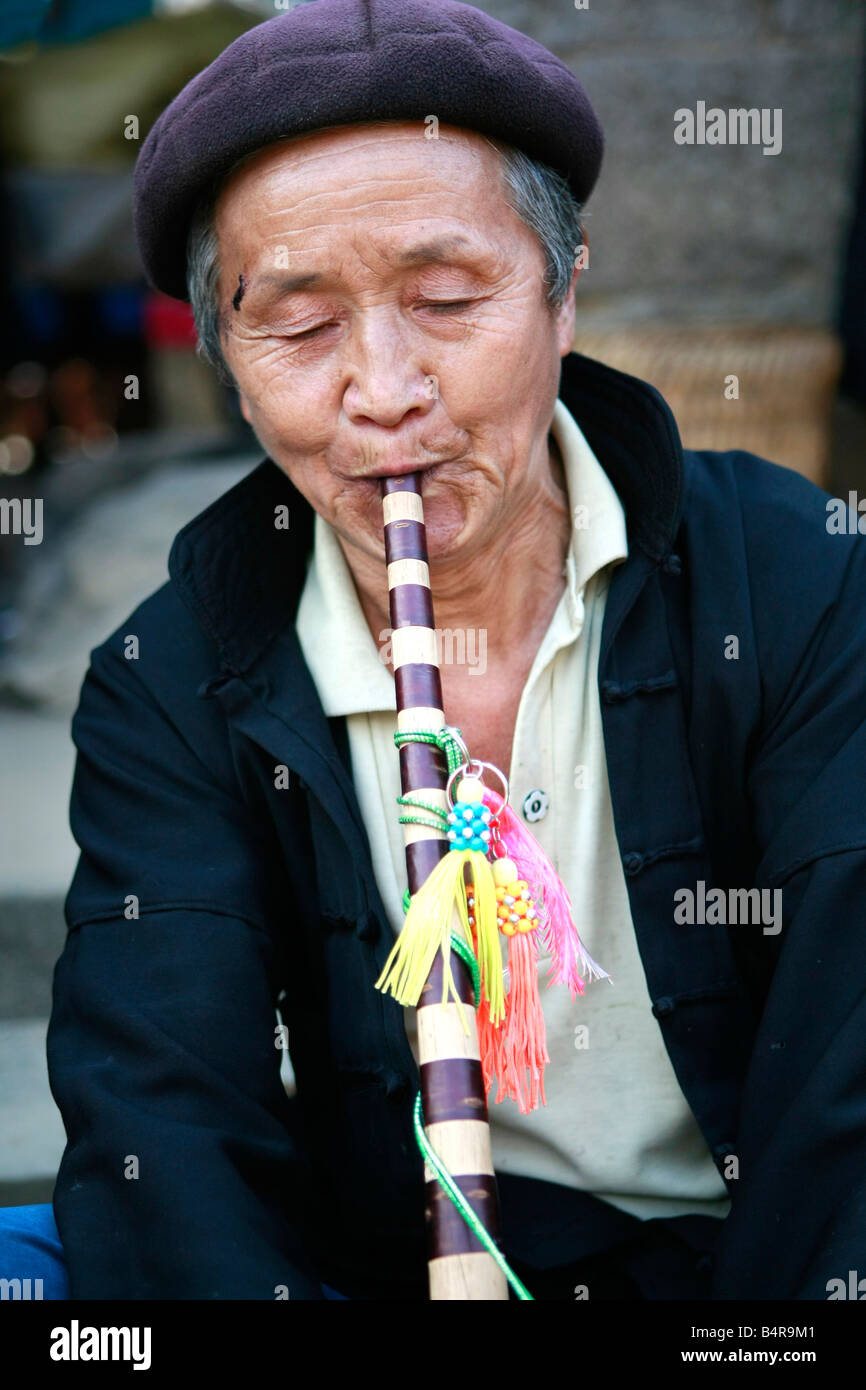 Hmong tribesman at Dong Van market, Ha Giang Province, Vietnam Stock ...