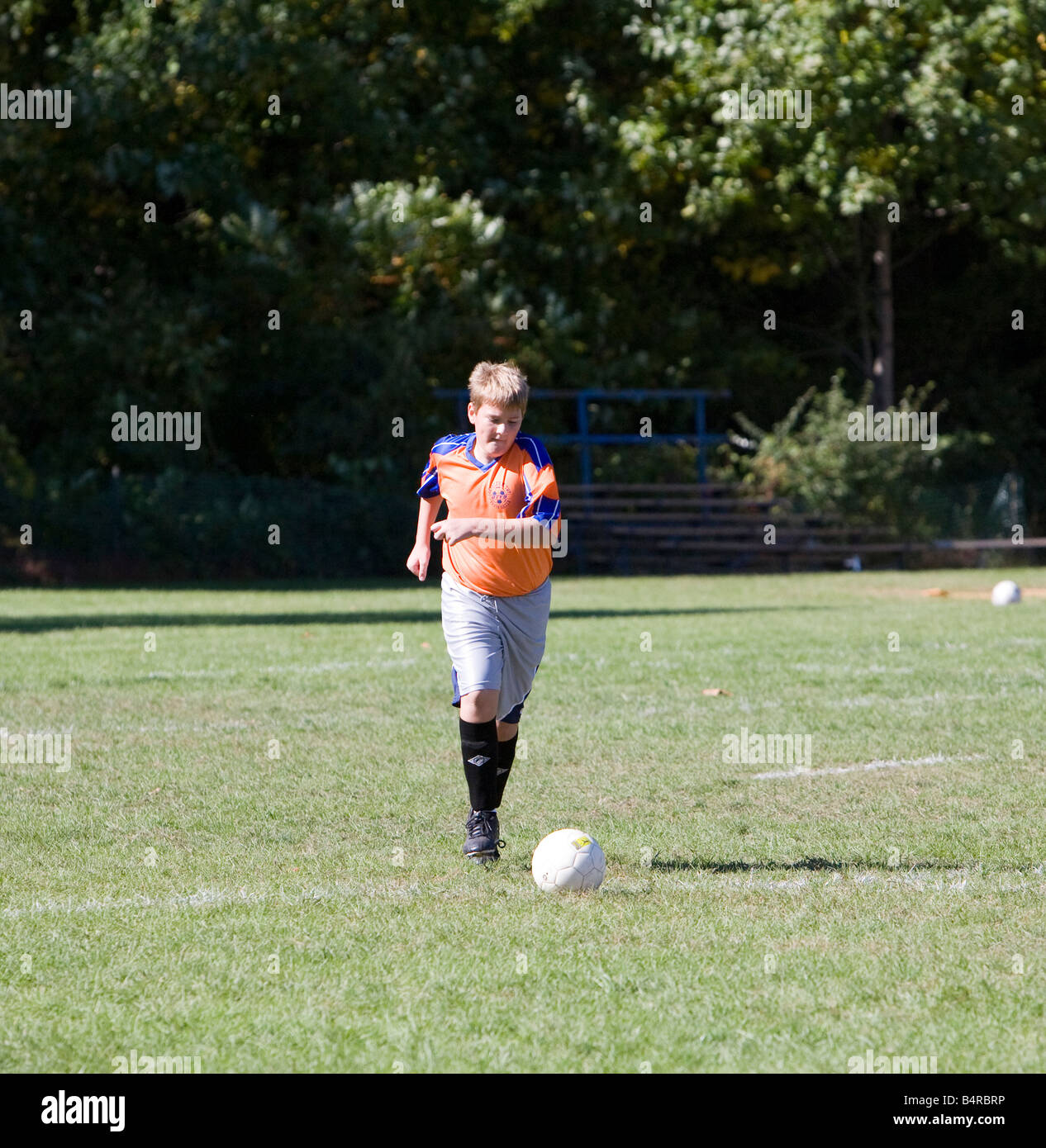 A Saturday league soccer football match. Pre-teens Stock Photo - Alamy