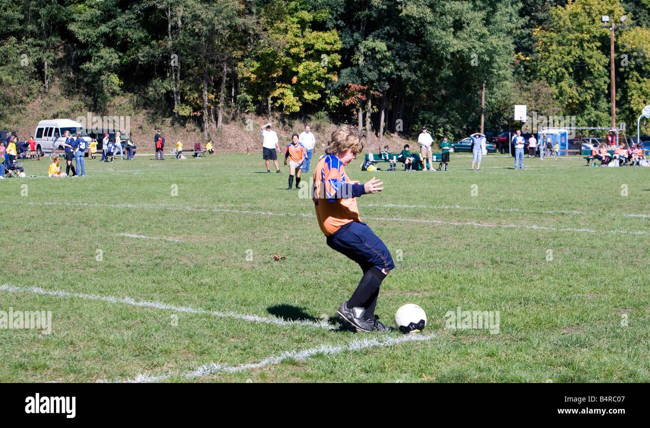 A Saturday league soccer football match. Pre-teens Stock Photo - Alamy