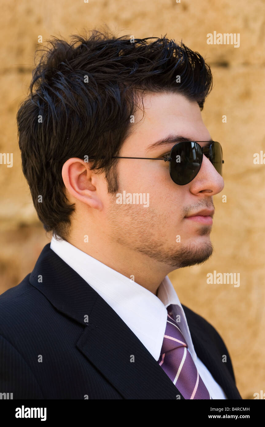 Business male profile hi-res stock photography and images - Alamy